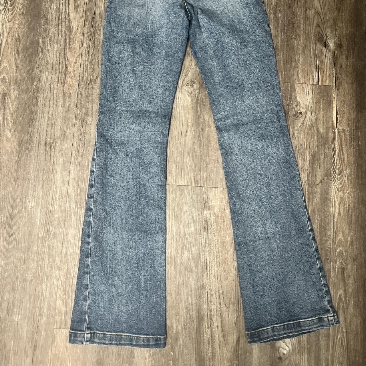 REVICE low rise flares size 26 no flaws - Depop