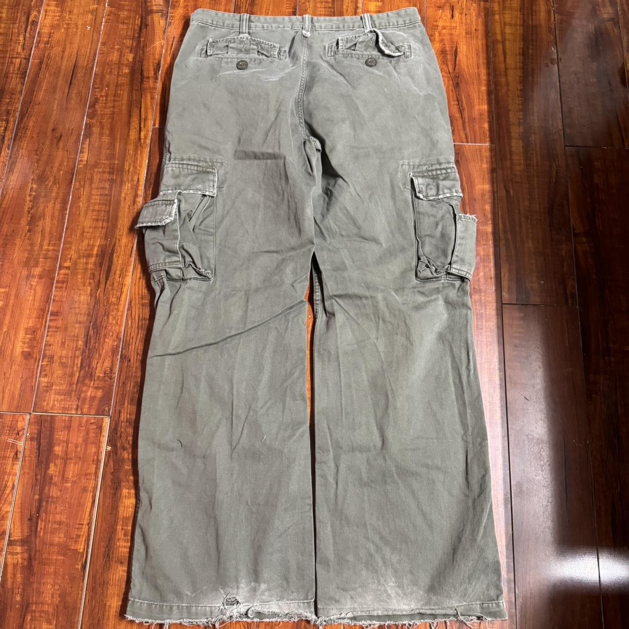 Sideout Cargo Pants No size tag but fits like a... - Depop