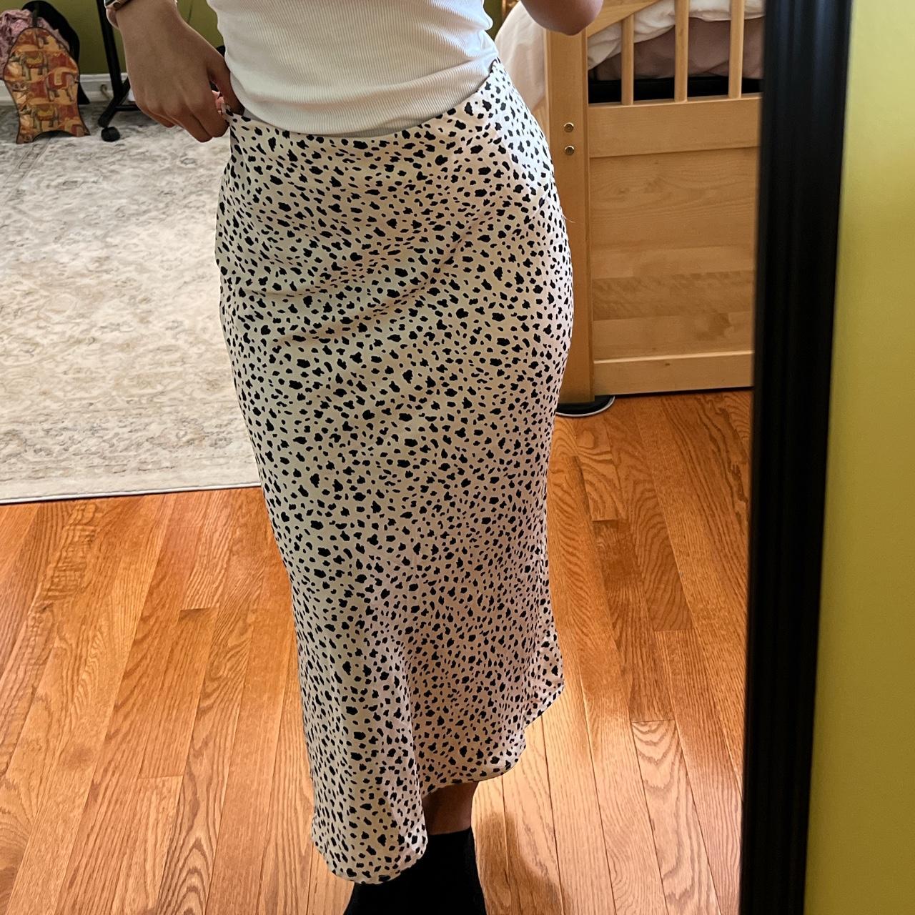 💌 satin cheetah print maxi skirt 💌 super elegant &... - Depop