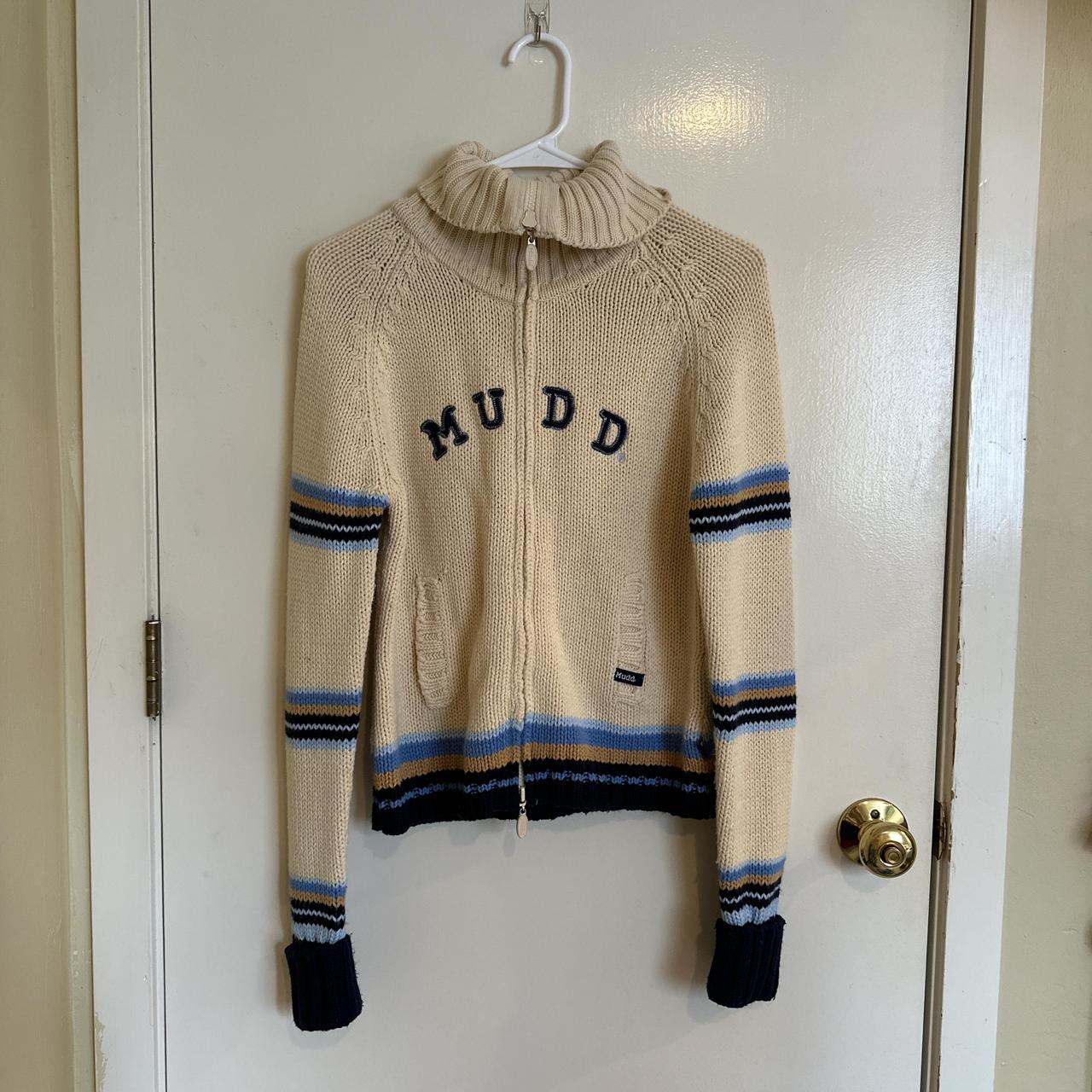 Vintage Mudd sweater. Labeled size Large but more of... - Depop