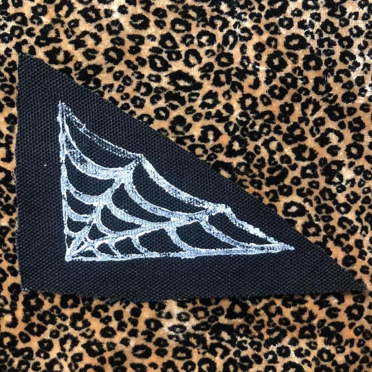 CORNER COBWEB • •• 4 1/2 in x 3 in •• •• lovingly... - Depop