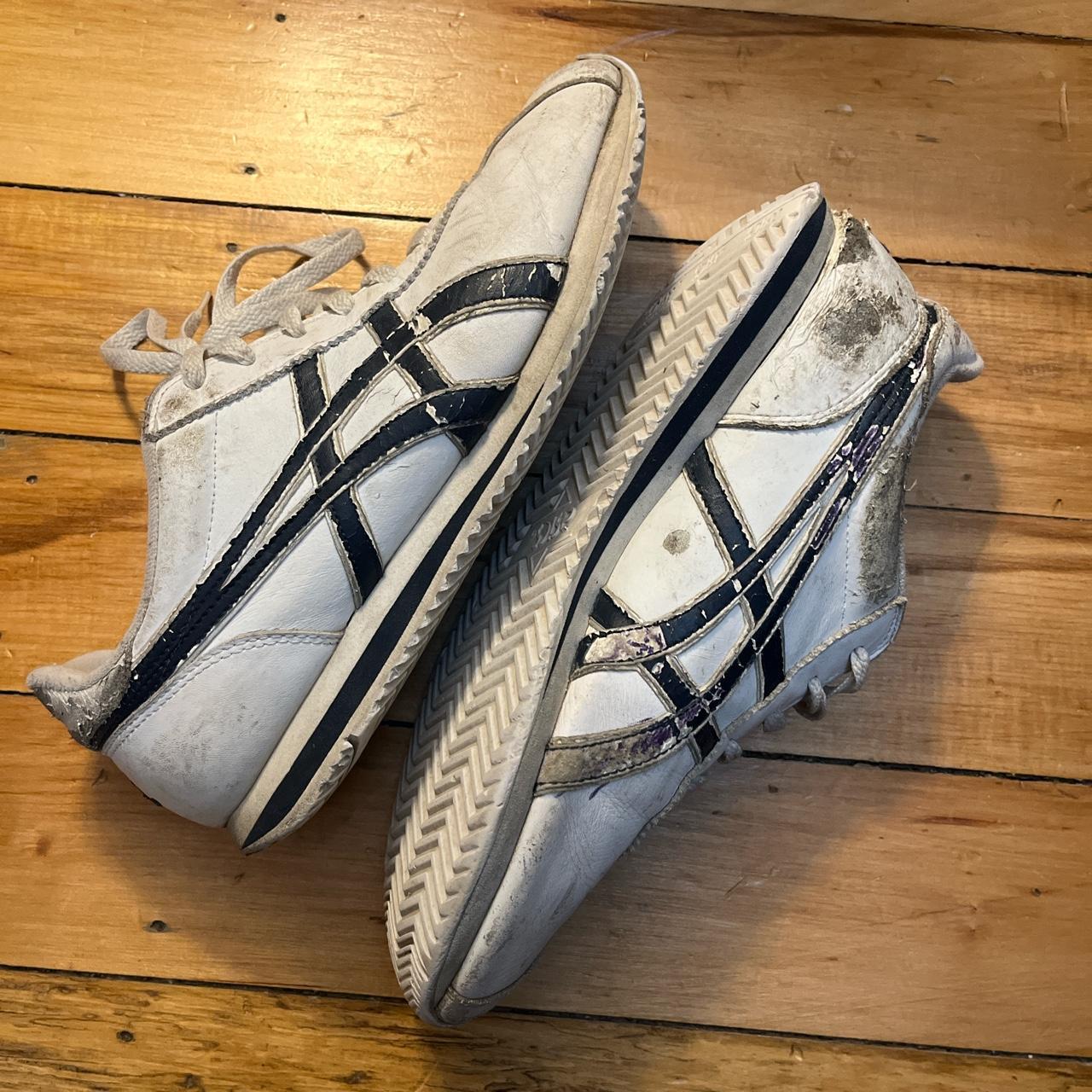 Vintage 1990s Asics / Onitsuka Tiger white and navy... - Depop