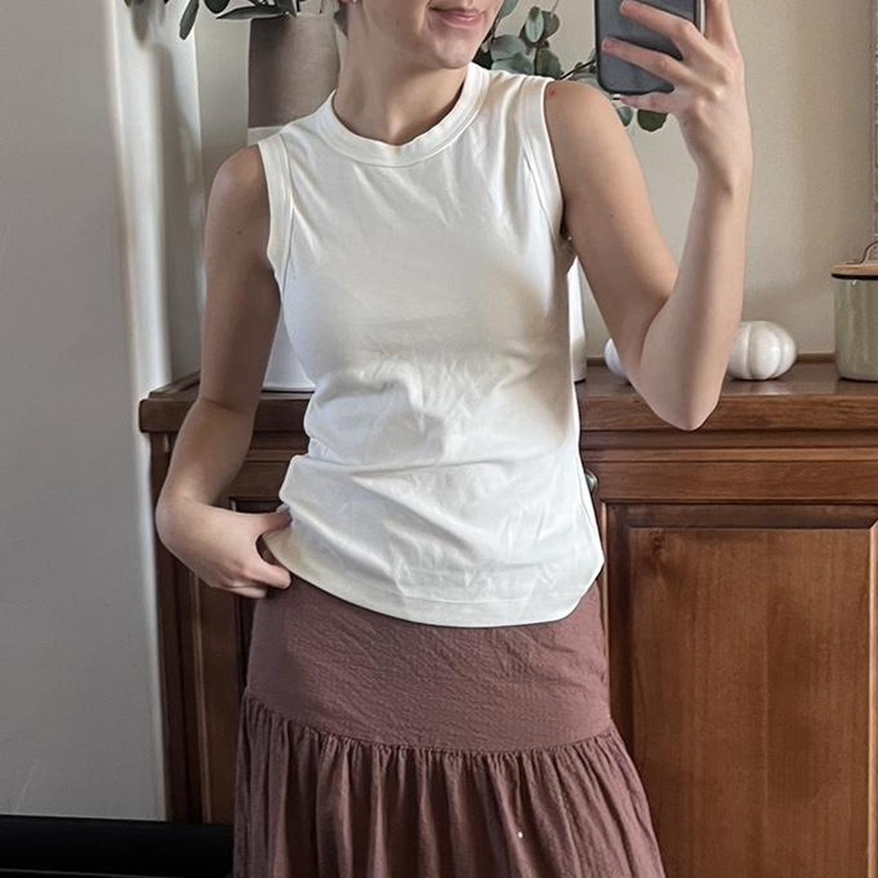 Simple white tank! Only worn to try on. Super soft... - Depop