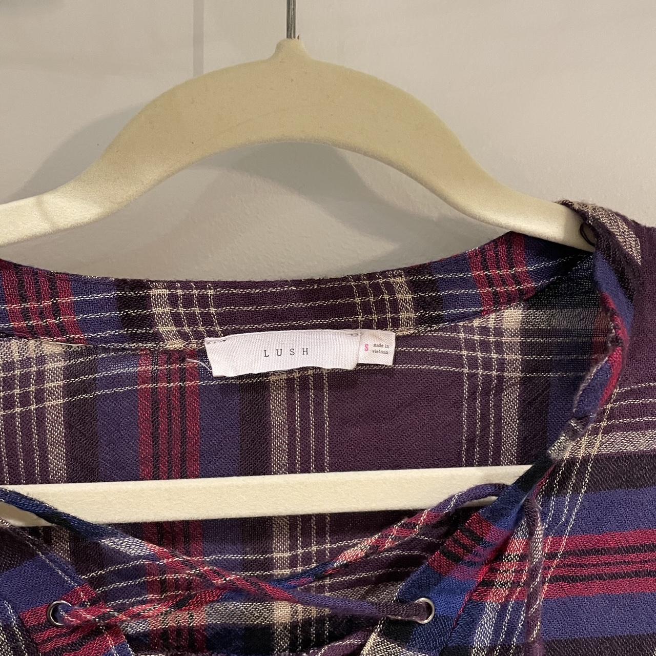 LUSH Flowy Flannel ! FREE SHIPPING! super comfy,... - Depop