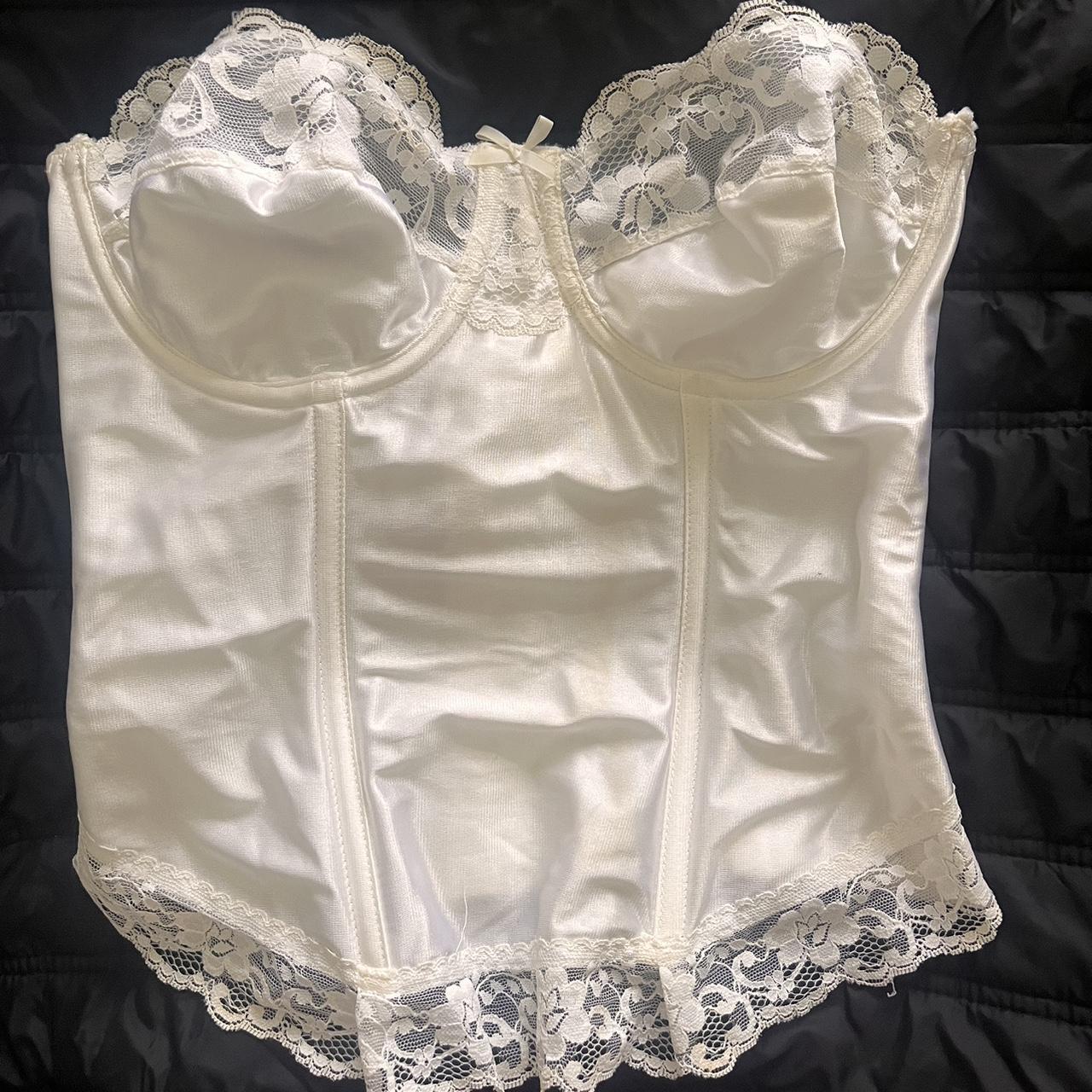 White Lace Corset Suited for cup size A-C (note... - Depop