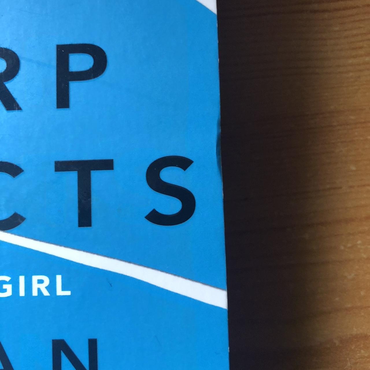 Sharp objects by Gillian Flynn paperback book Used... - Depop