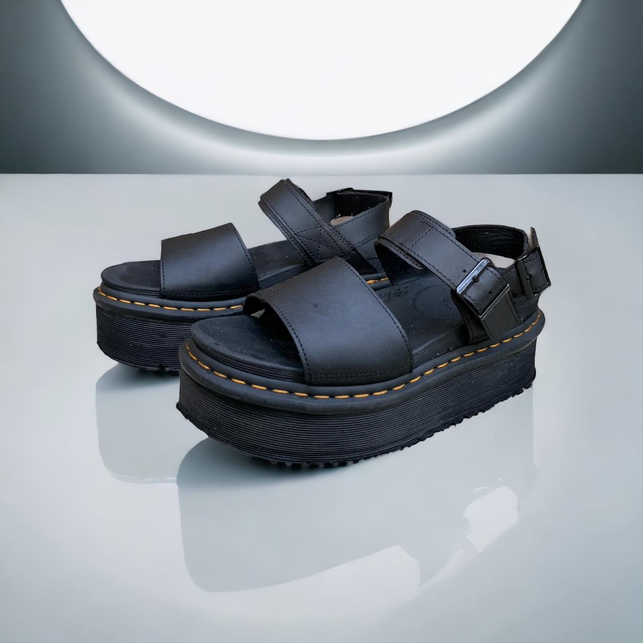 Doc Martens Voss Platform Sandals Women’s Size 9.... - Depop