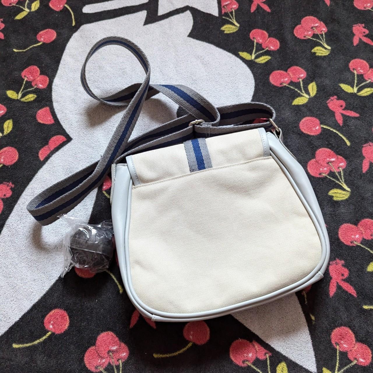 sanrio 2009 chococat purse Loose threads on the... - Depop