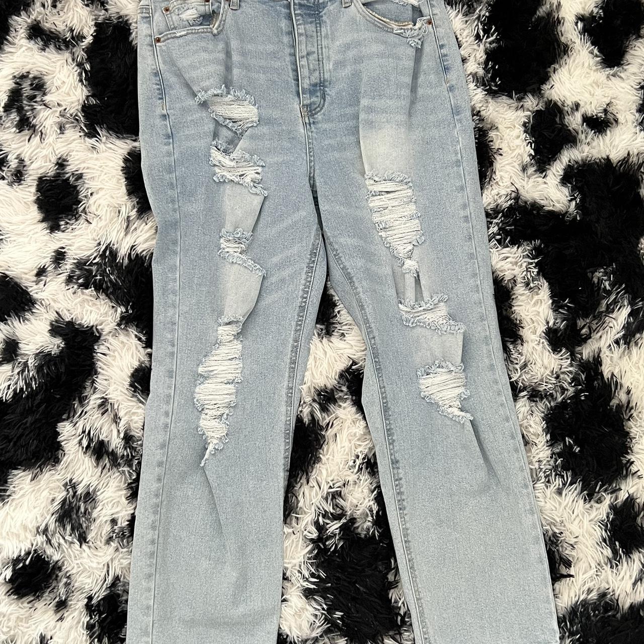 Light wash Vanilla Star jeans with rips. Never worn! - Depop