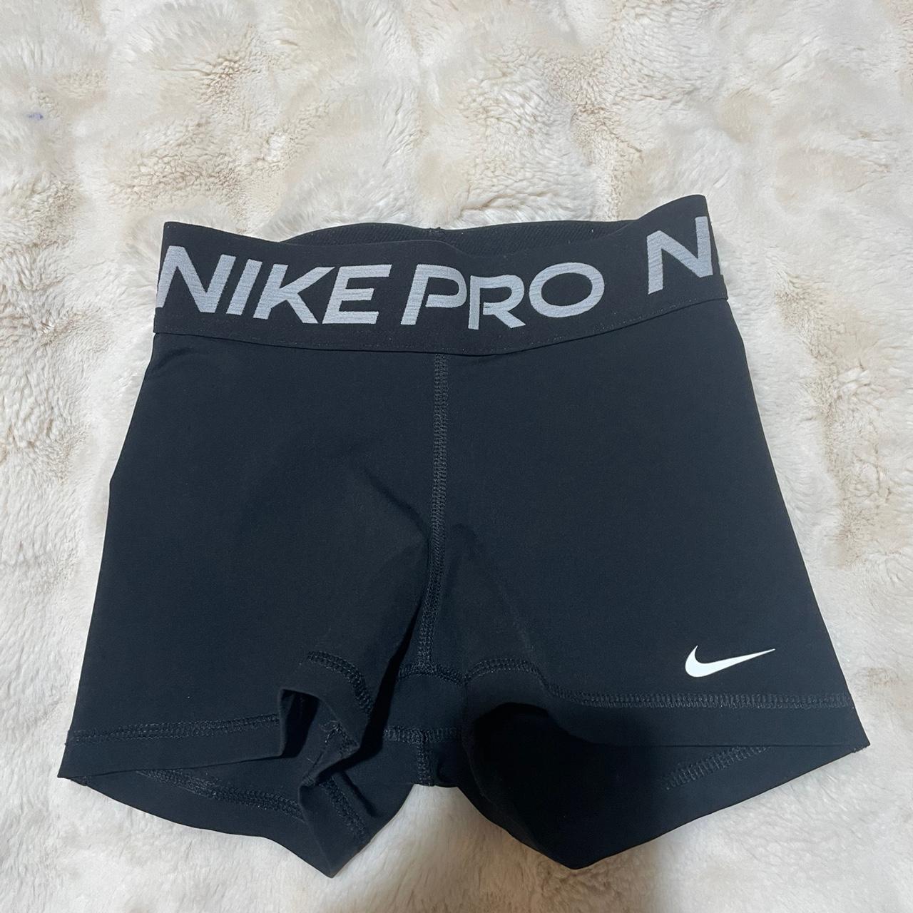 nike pros worn a couple of times in great condition... | Depop