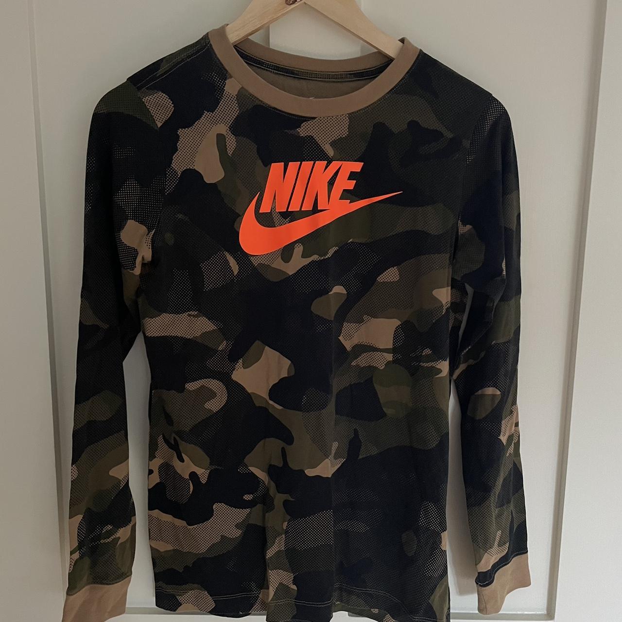 🟢Y2K Camo pattern Nike tee 🟢Long-sleeve 🟢Size XL... - Depop