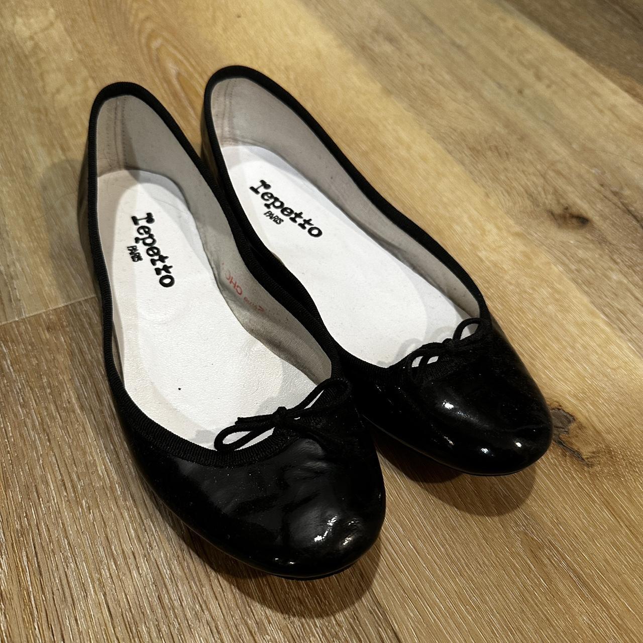 Size 6 Repetto Ballet Flats. Barely worn, just... - Depop