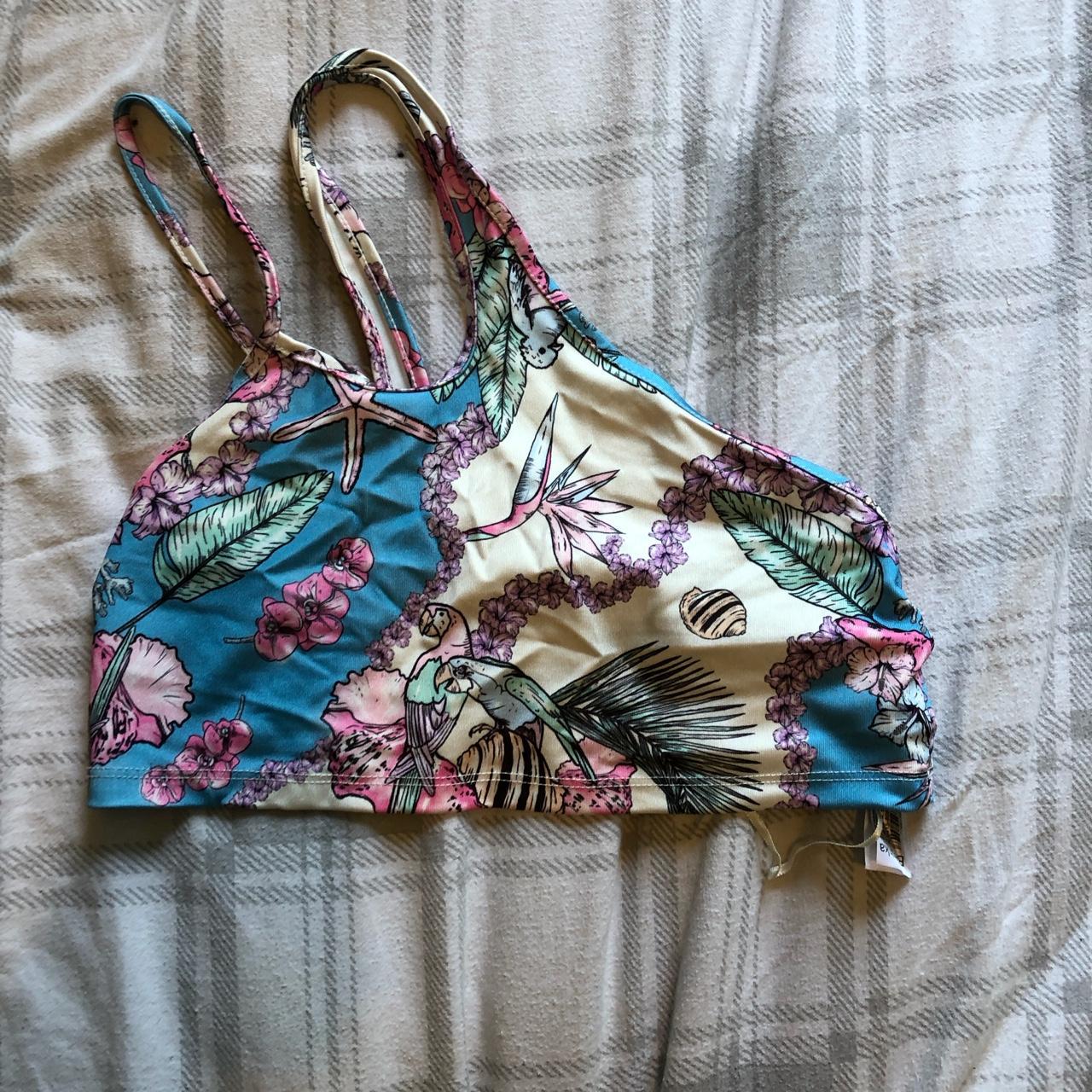 Aesthetic crop top bundle! Ranges of brands but... - Depop