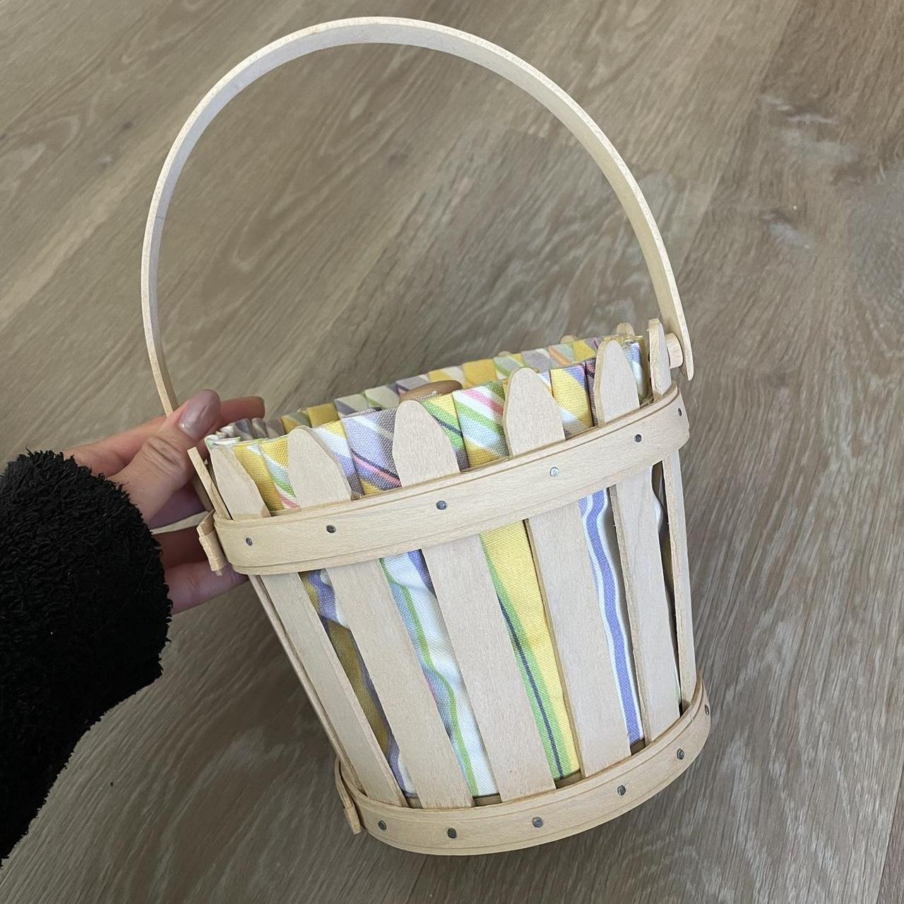 🖤🖤🖤Longaberger wood crafts basket👜👜 Condition:... - Depop