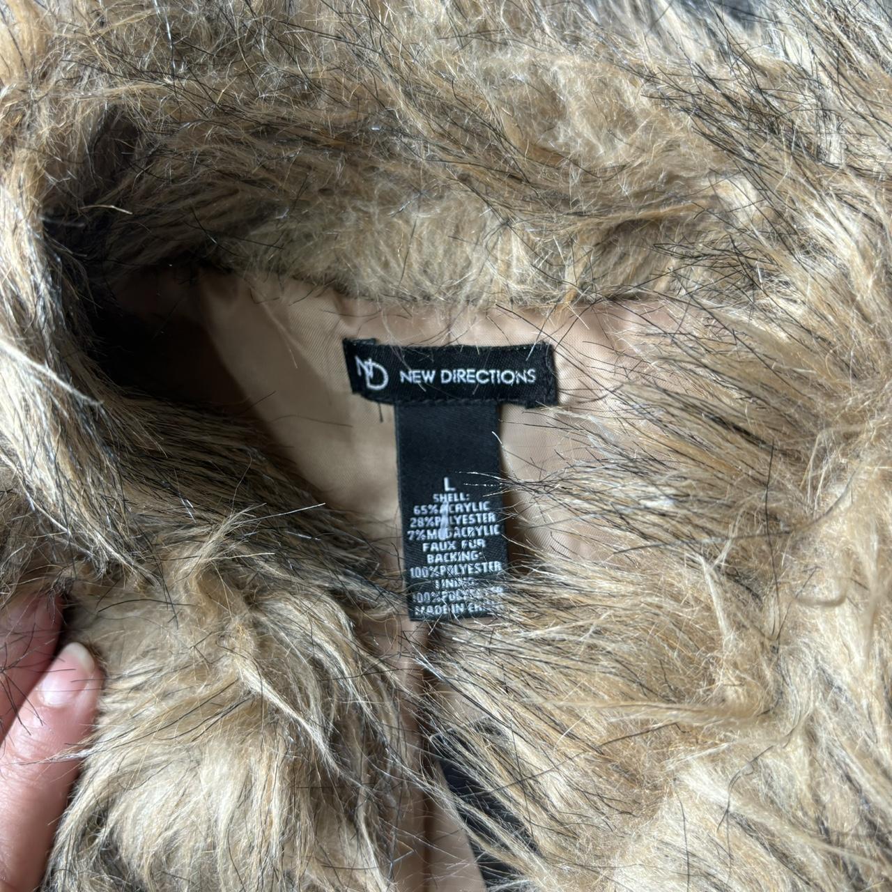 Brown faux fur vest, clasps in the middle #grunge... | Depop