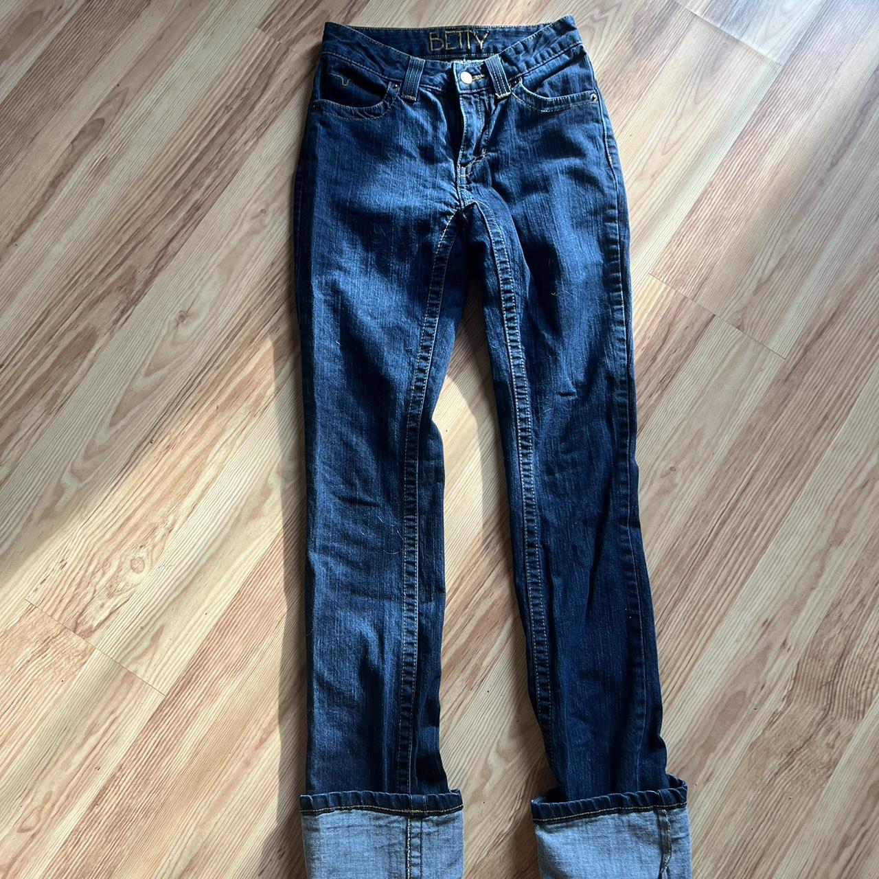 Betty Kimes Ranch Jeans size 00/38. They’ve only... - Depop