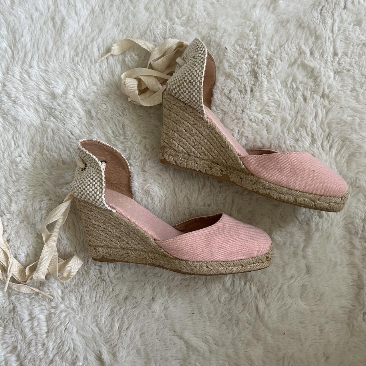 soludos wedges // size 8 // slight wear #soludos... - Depop