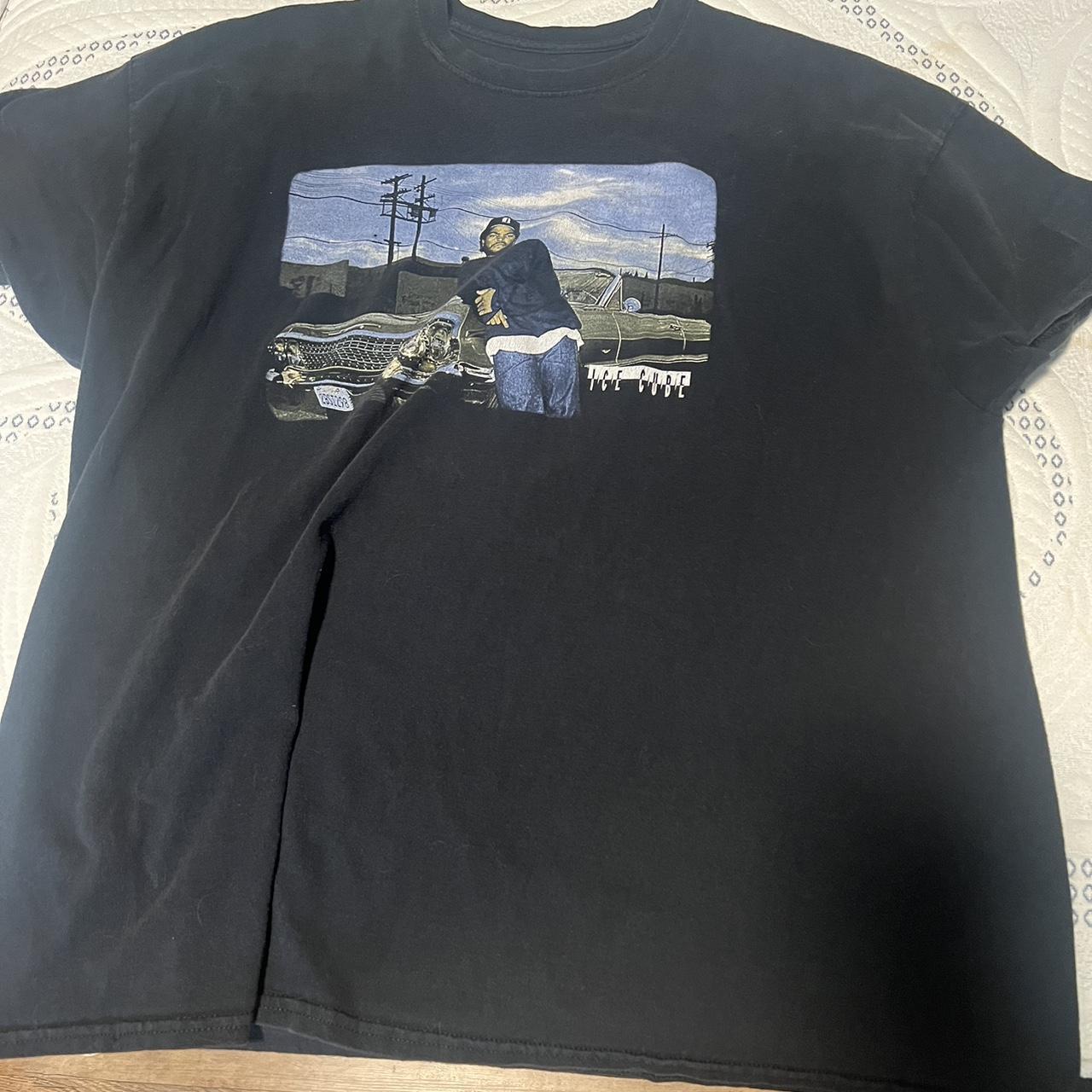 ice cube graphic tee - Depop