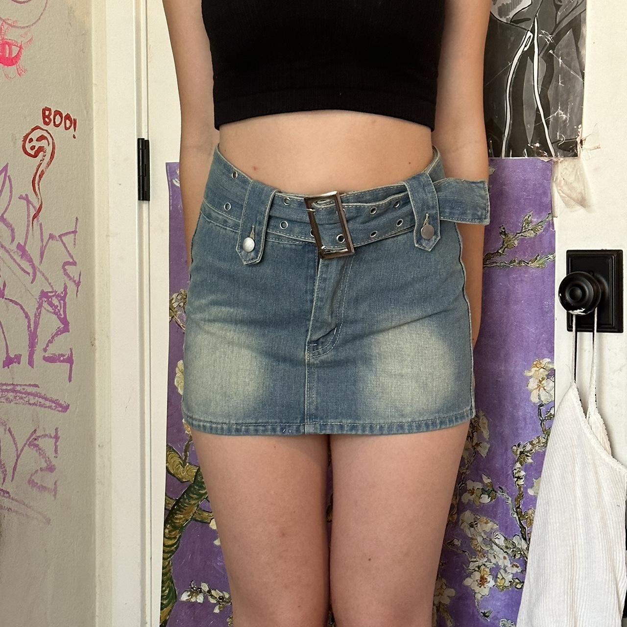 Super cute xs-s denim mini skirt - Depop