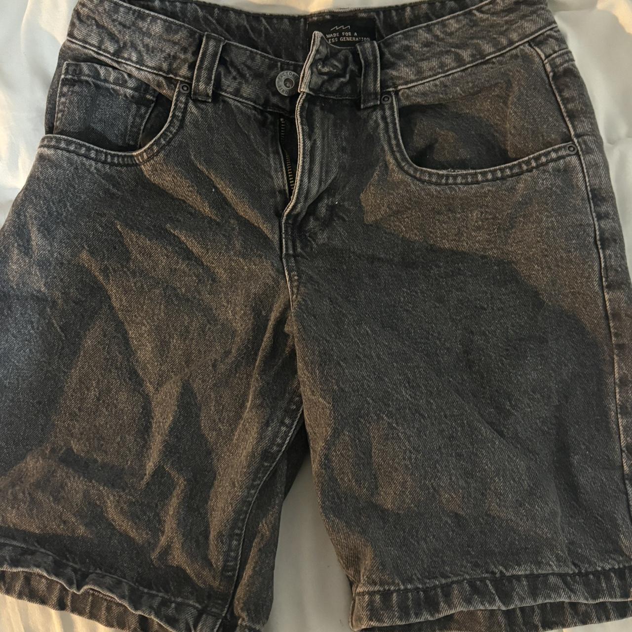 factorie black denim jorts size 8 worn once ! - Depop