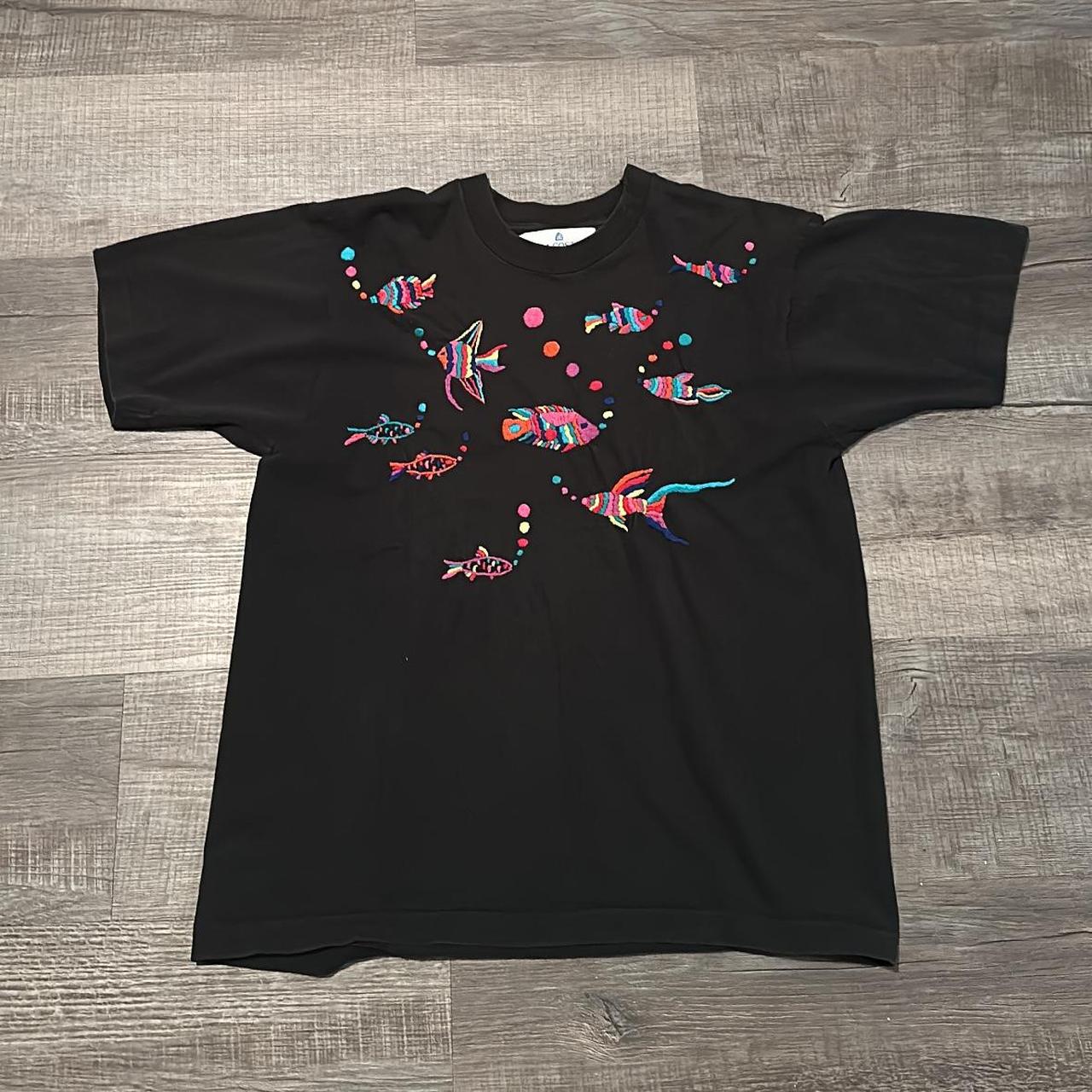 90s Vintage colorful fish tee - message with any... - Depop