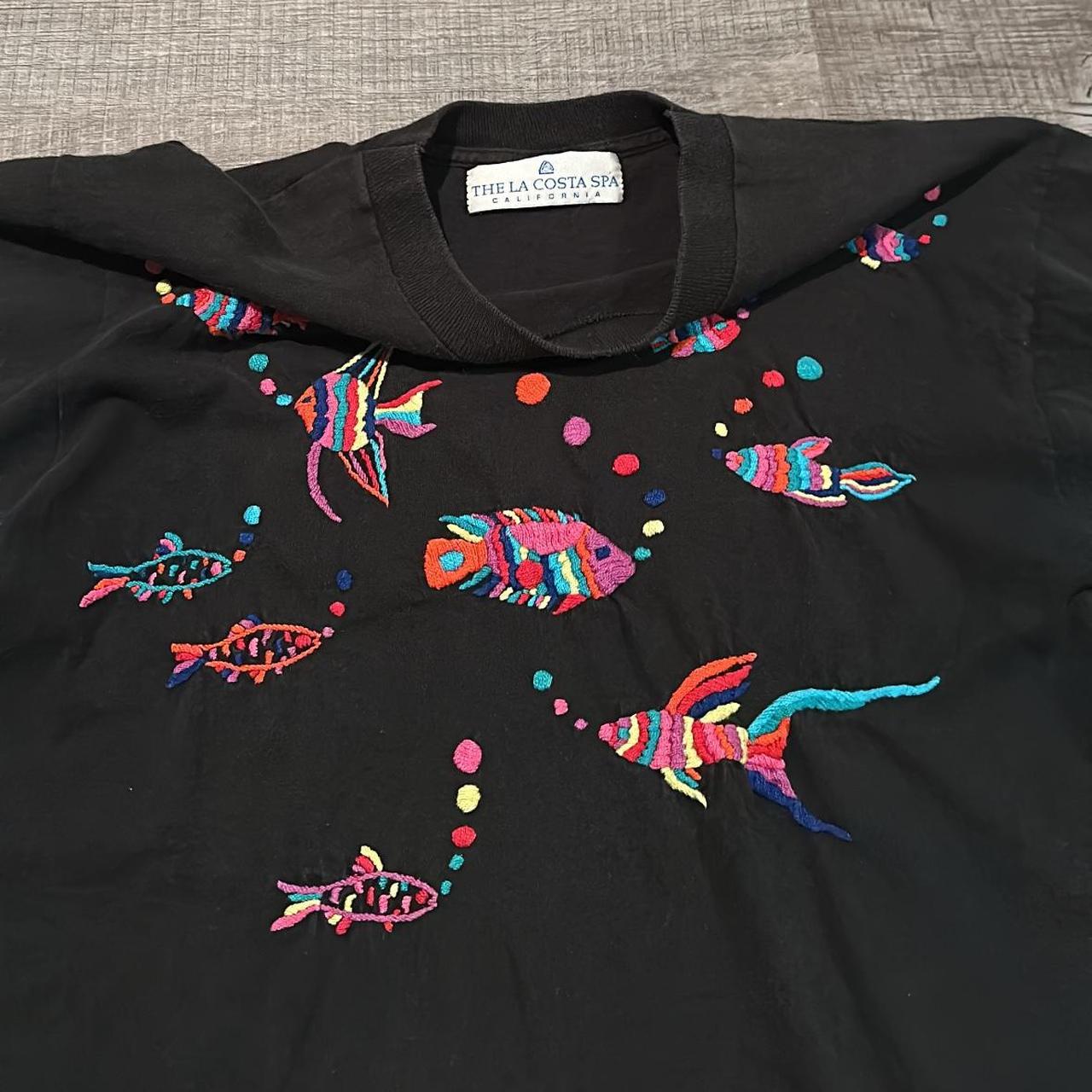 90s Vintage colorful fish tee - message with any... - Depop