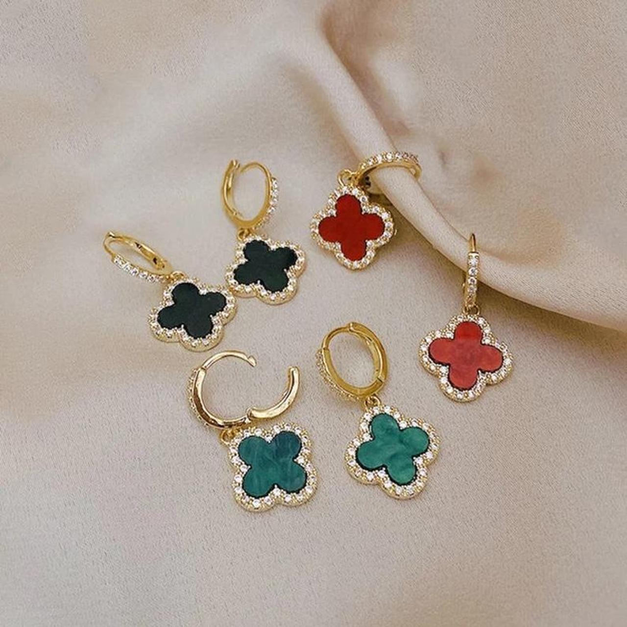 14K Gold Plated Mini Four Leaf Clover Mother of... - Depop