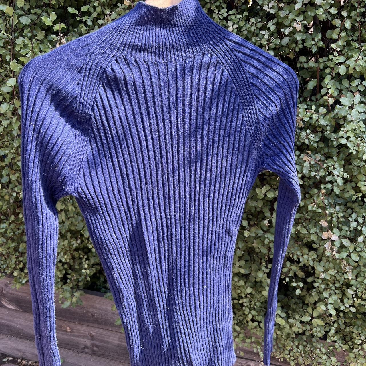 UNIQLO navy blue turtle neck in size medium... | Depop