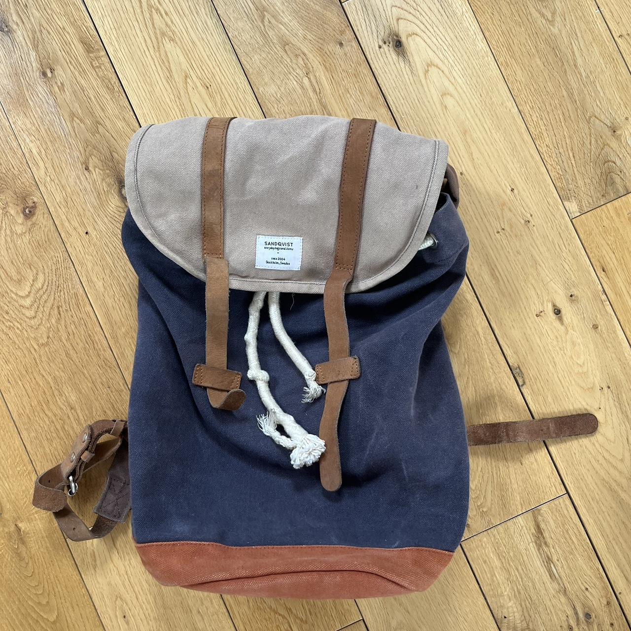 Sandqvist backpack - Depop