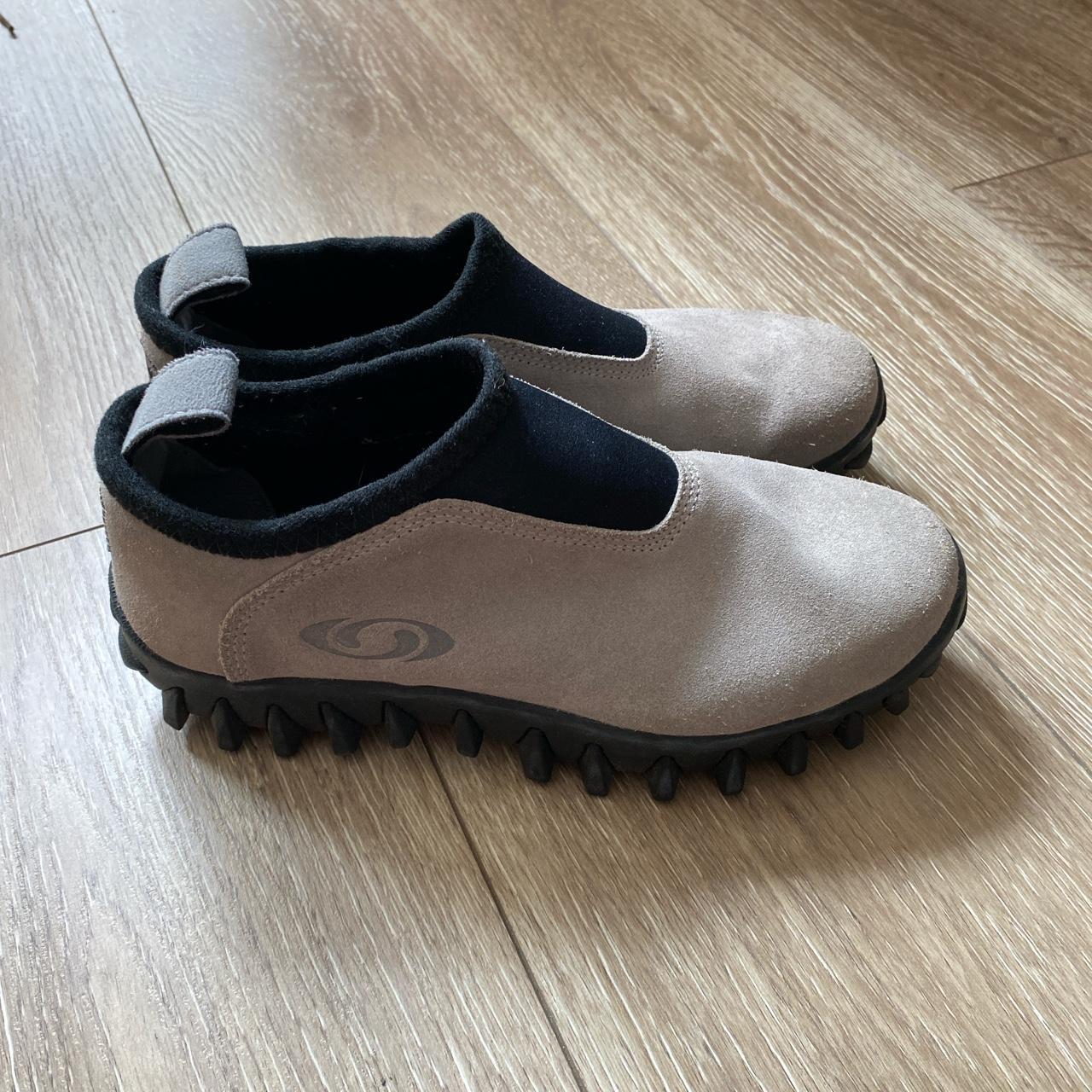 2004 Salomon snow clog :) So cute and fun!! ~MENS... - Depop