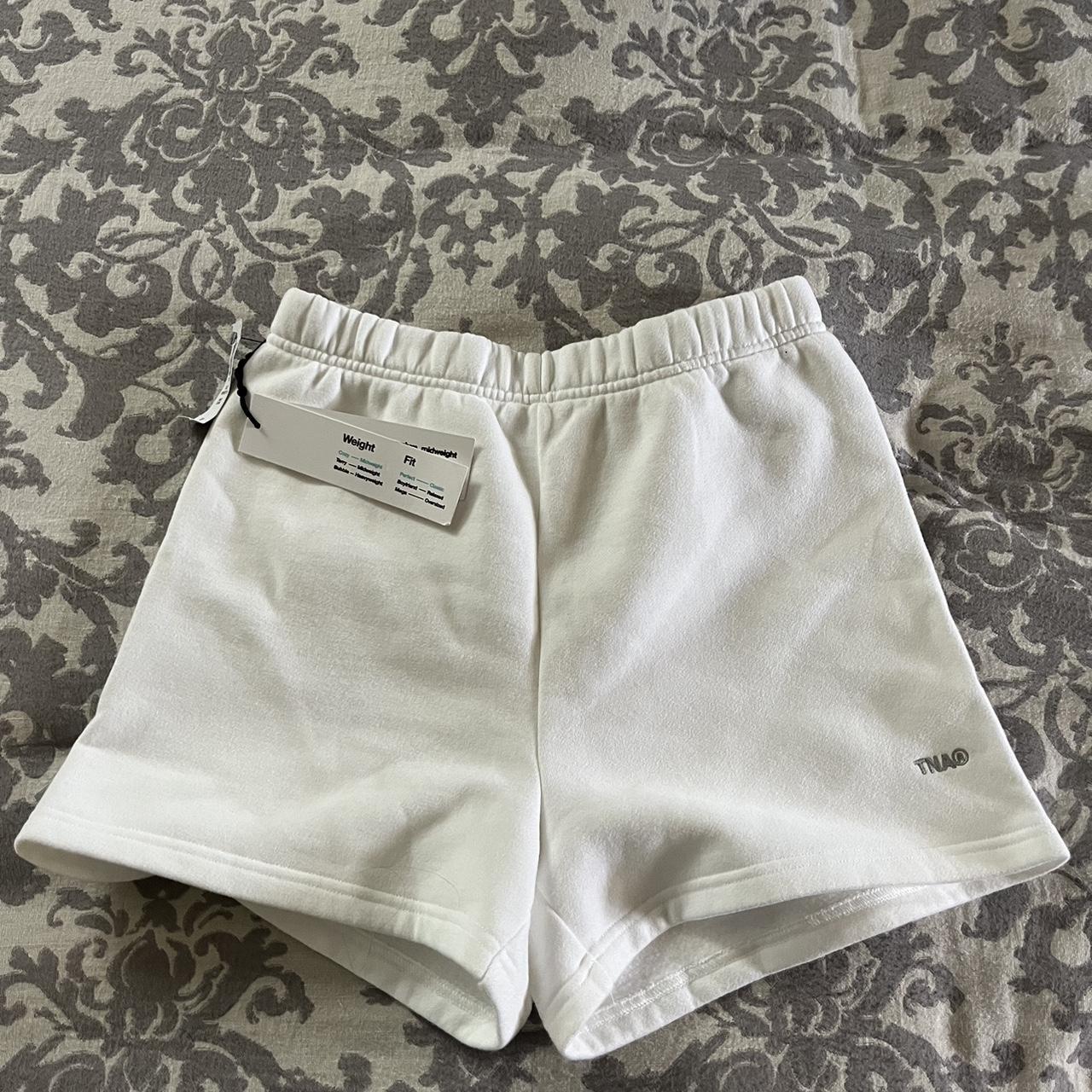 Aritzia Cozy Fleece Perfect Hi-Rise Sweatshorts NWT - Depop