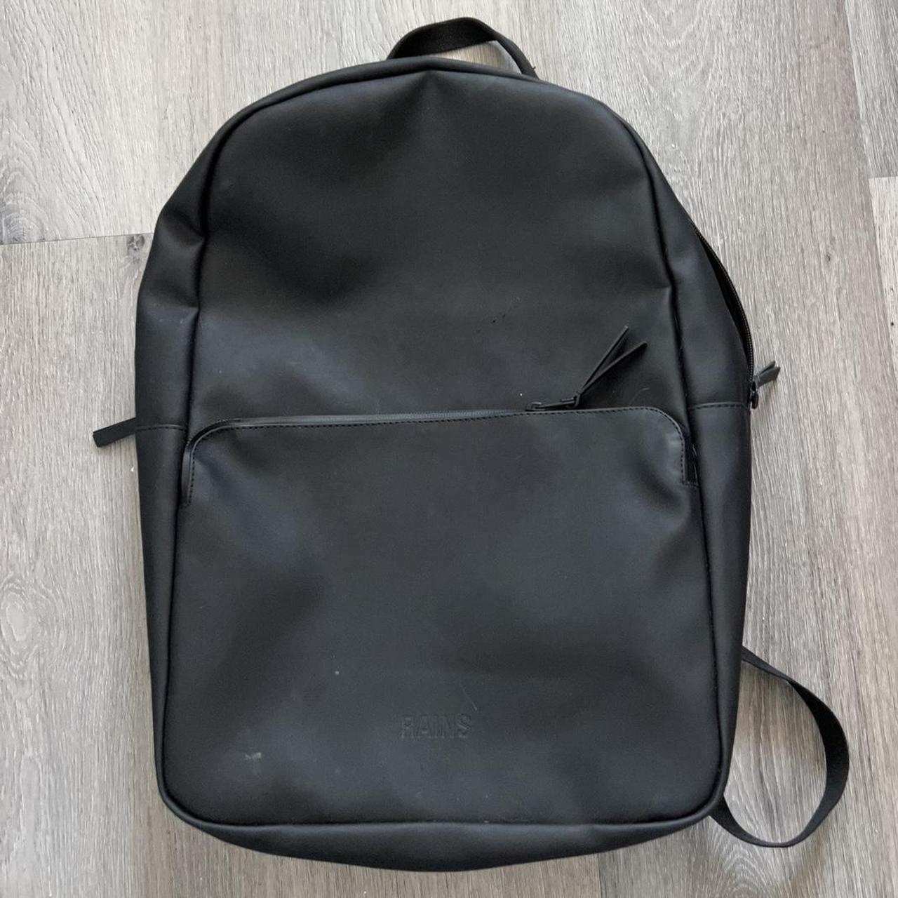 RAINS men’s backpack - Depop