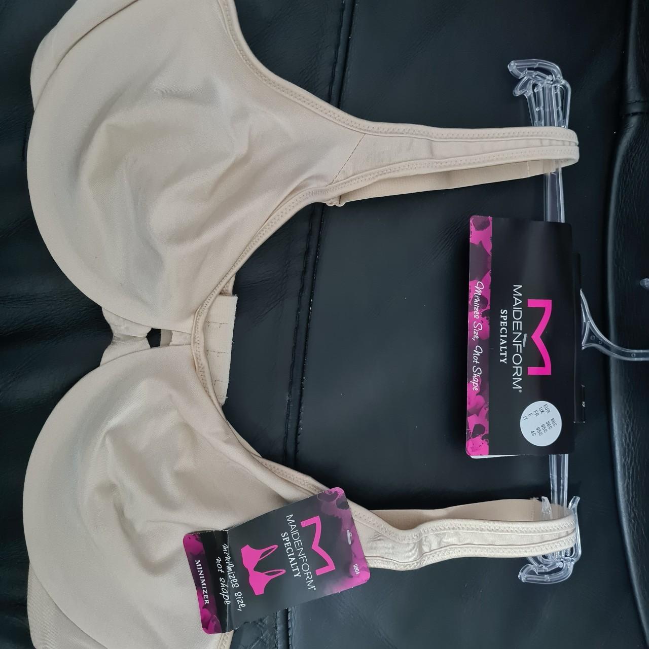 Maidenform Minimizer Wired Bra Size 36C Beige... - Depop