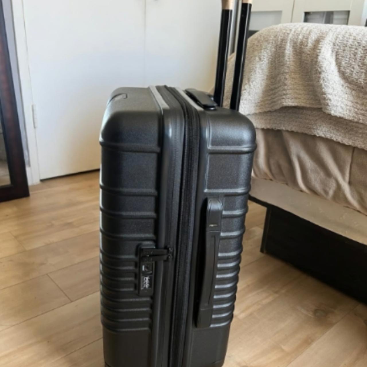 BEIS 21” Carry-On Roller suitcase - Depop