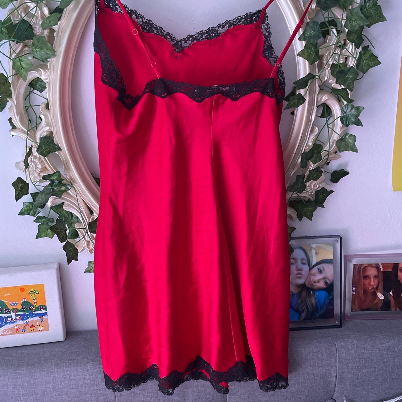 Vintage y2k Victoria’s Secret slip. This is the... - Depop