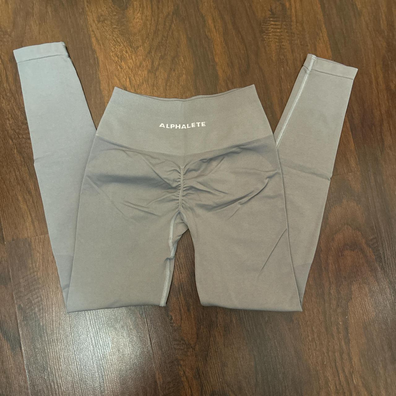 Utility grey alphalete leggings 🤍🩶 Size small - Depop