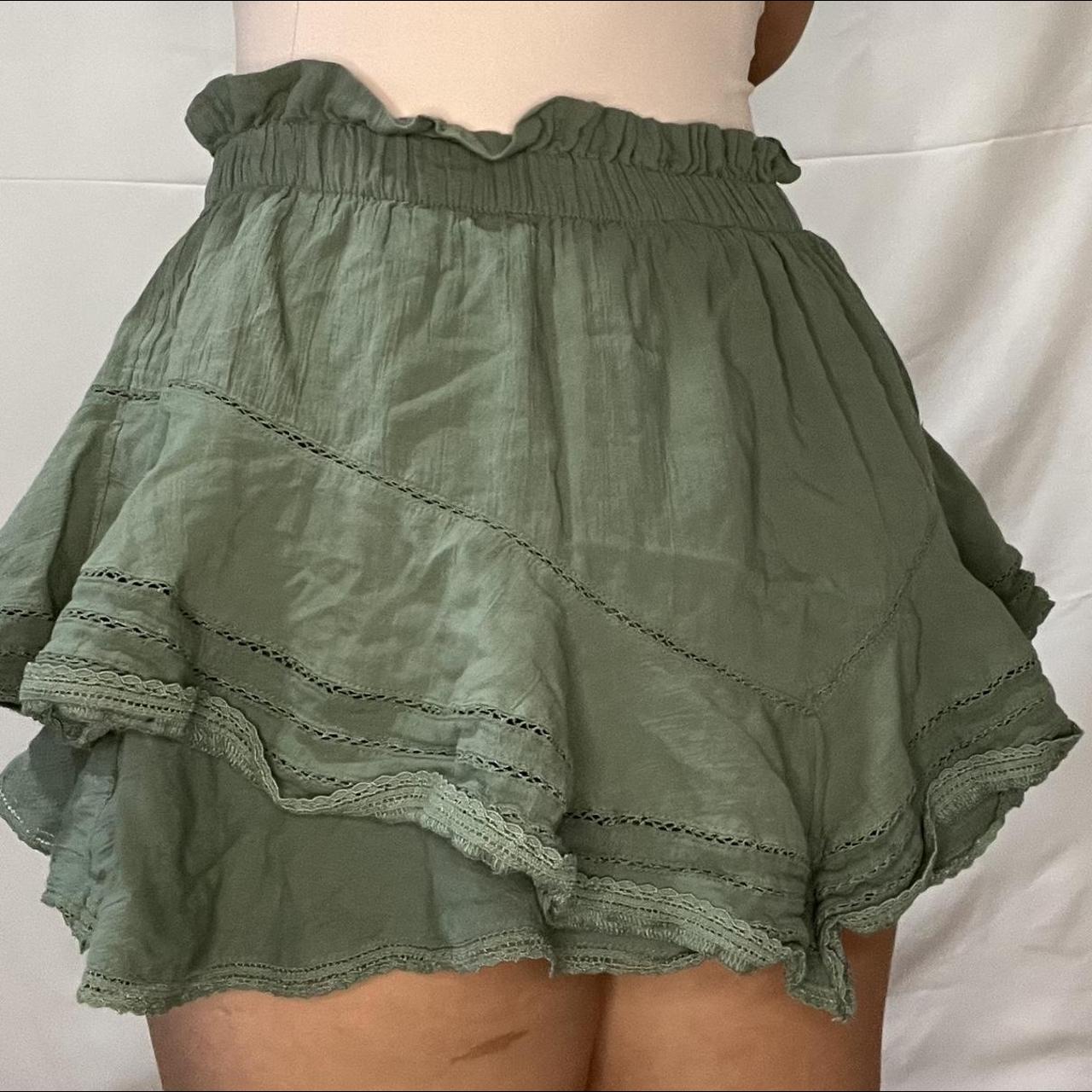 Aerie skort! Gorgeous green skirt with shorts... - Depop