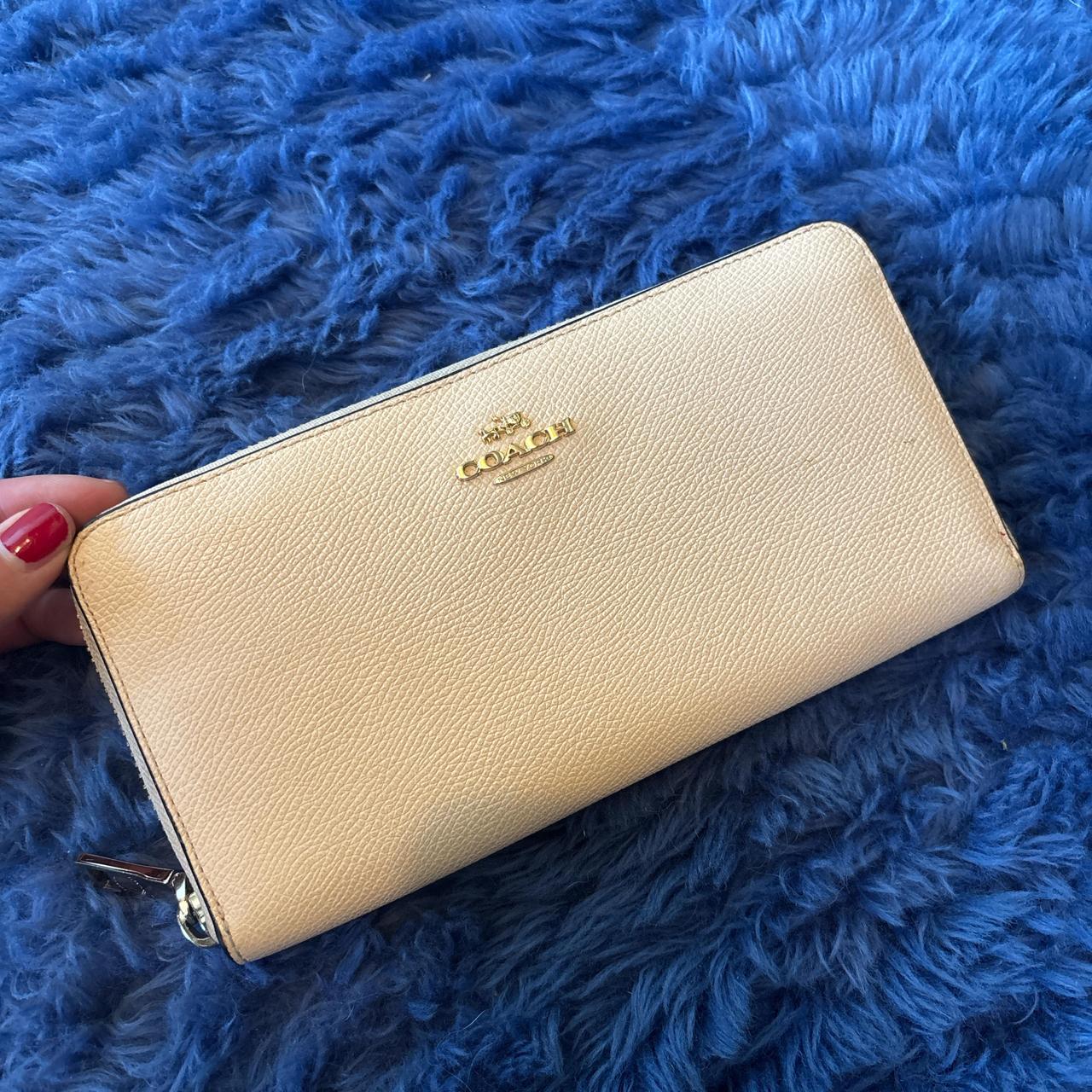coach clutch wallet light pink/nude color, like new! | Depop