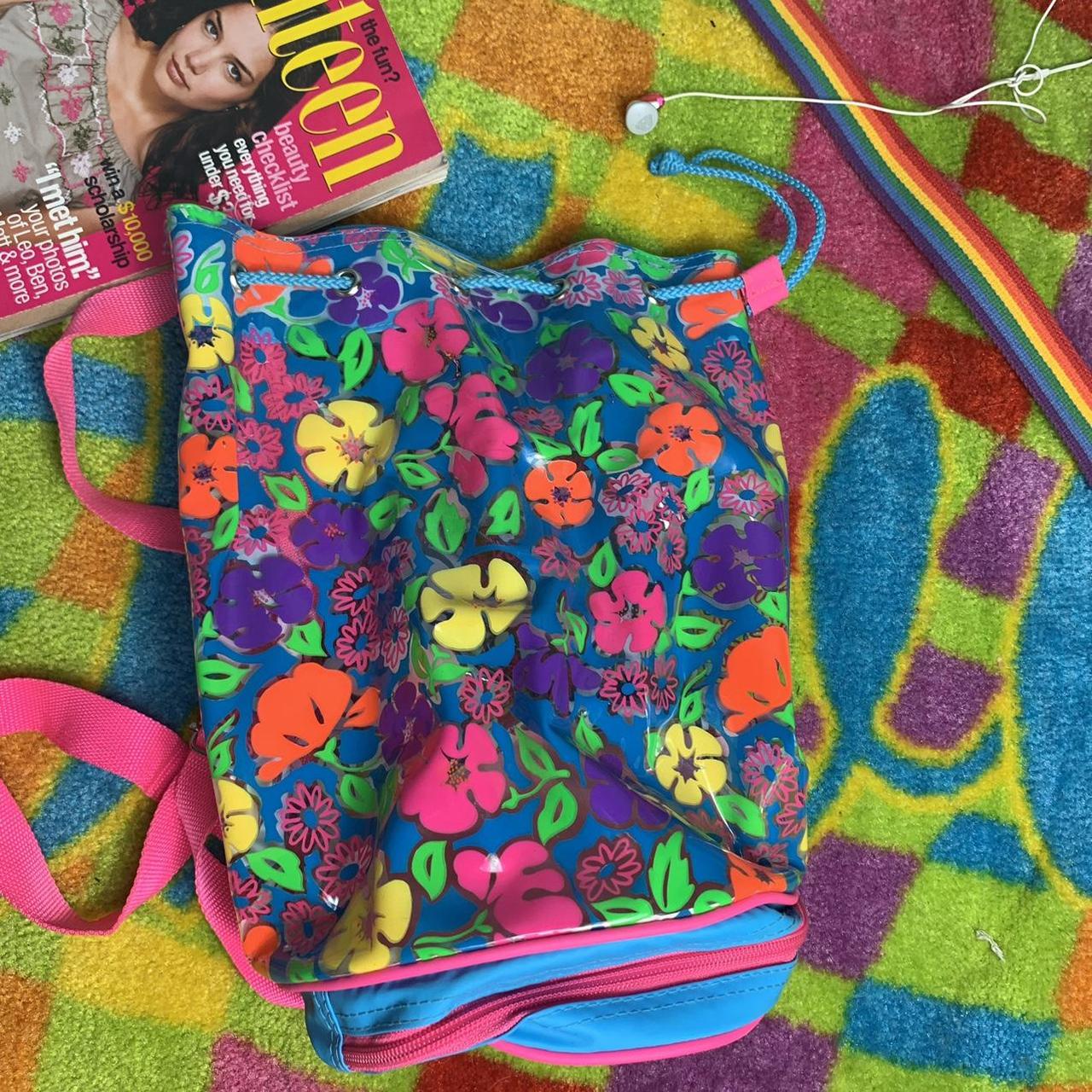 Adorable late 90s / early 2000s plastic / PVC... - Depop