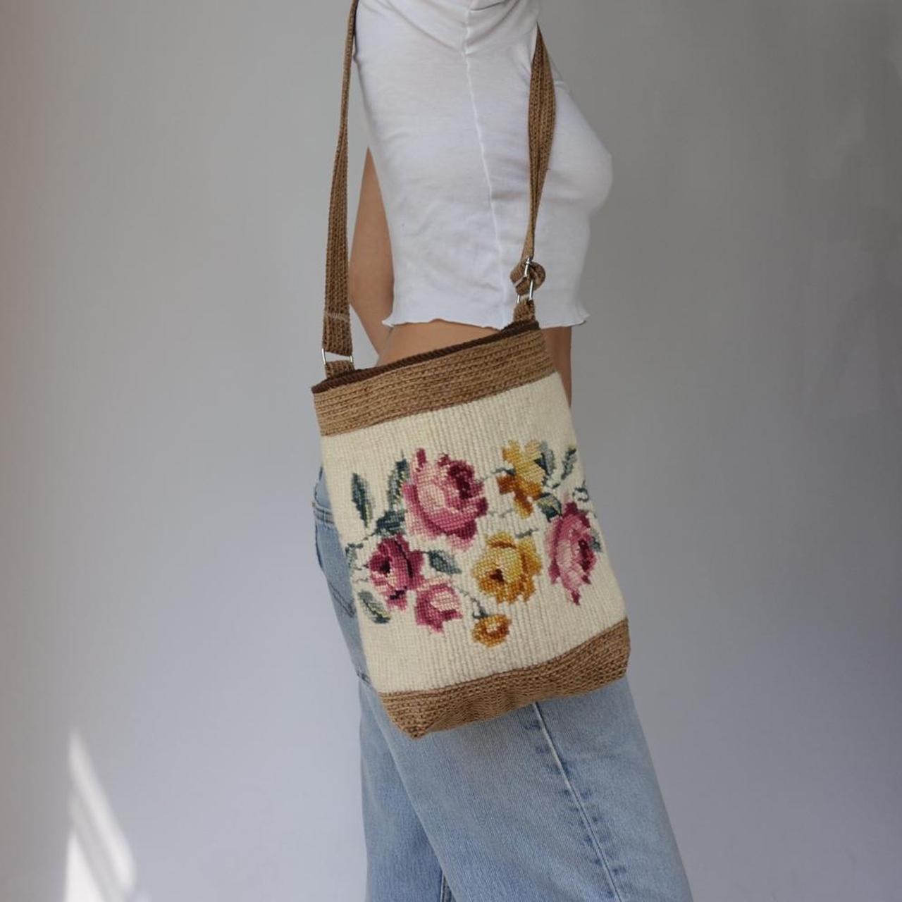 Vintage floral knit bucket bag Super cute... | Depop