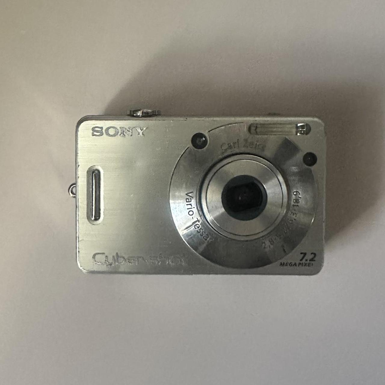 Silver Sony Cybershot DSC-W70 digital camera with... - Depop