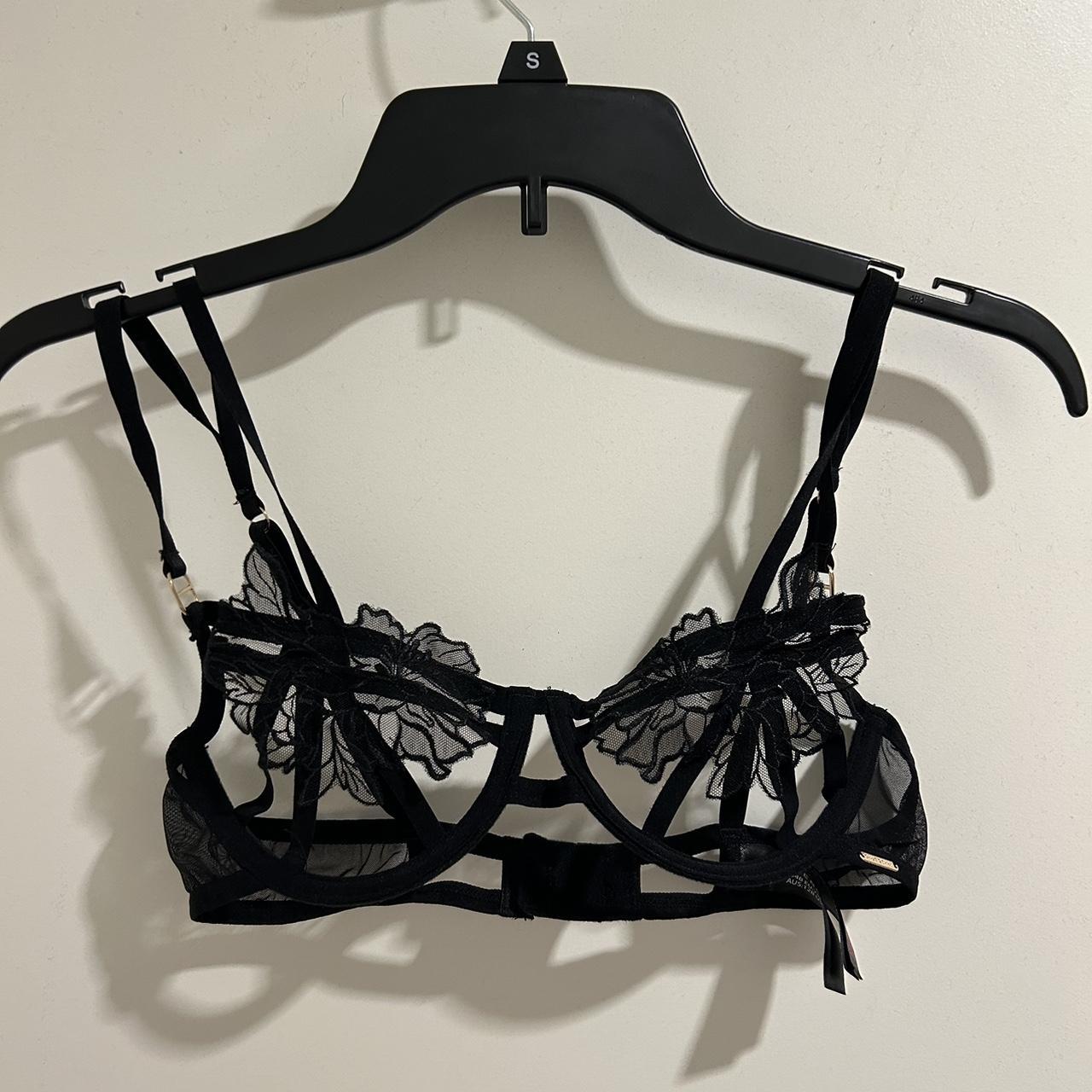 strappy black bra with flower details 🖤 size 34B,... - Depop
