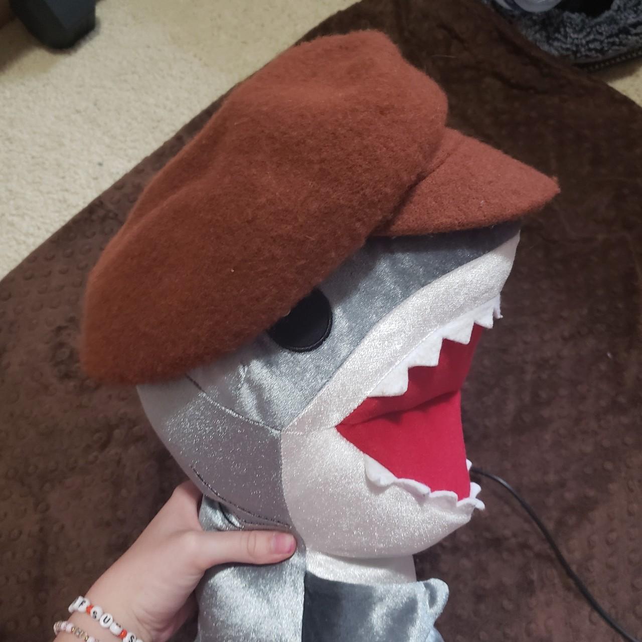 brown hat (shark is not for sale just the model) - Depop