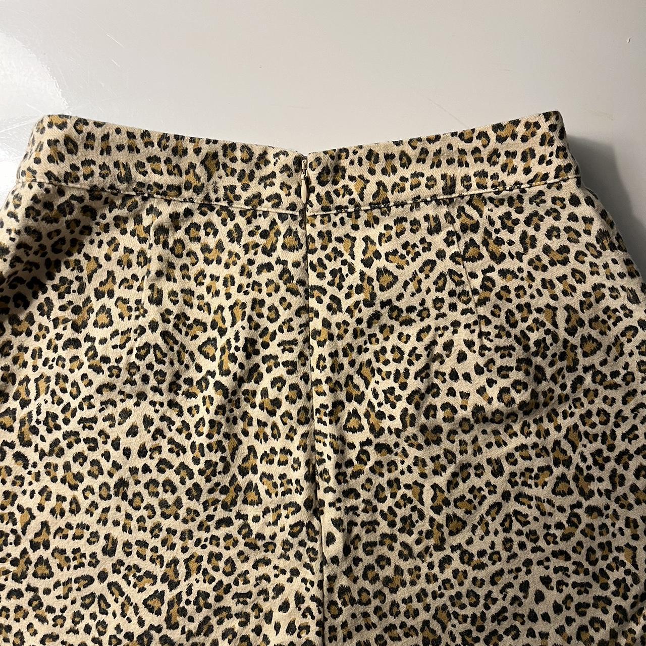 Altard state leopard print skort; worn once | Depop