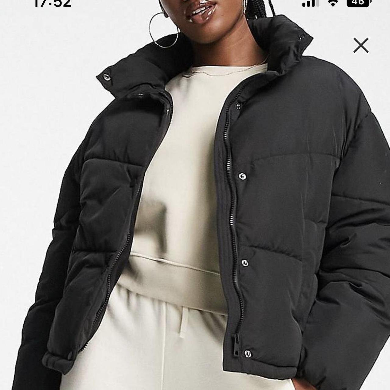 Pull&Bear Women's Black Coat | Depop