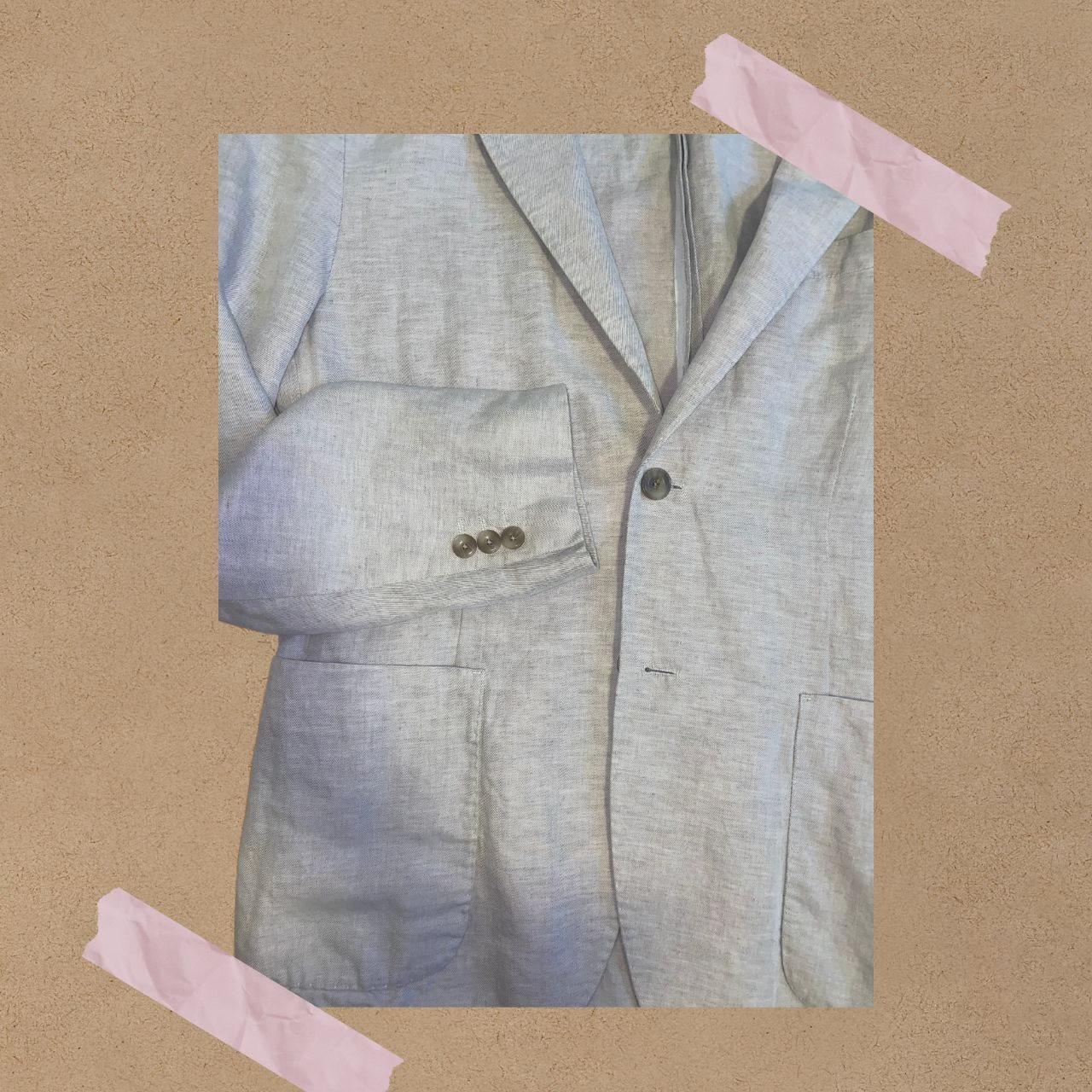 UNIQLO Beige sports coat/blazer Light, and breezy,... - Depop