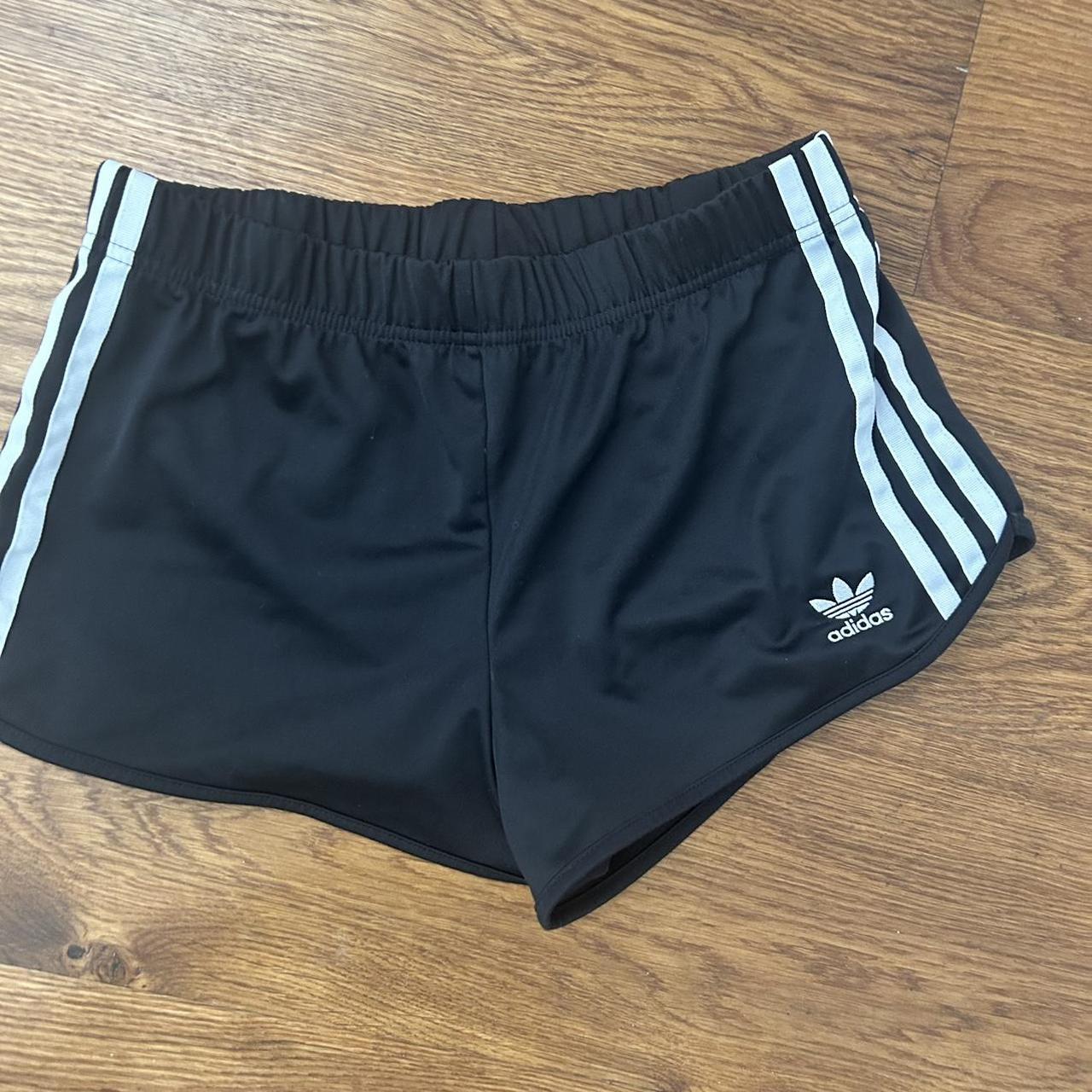 Adidas low rise shorts - Depop