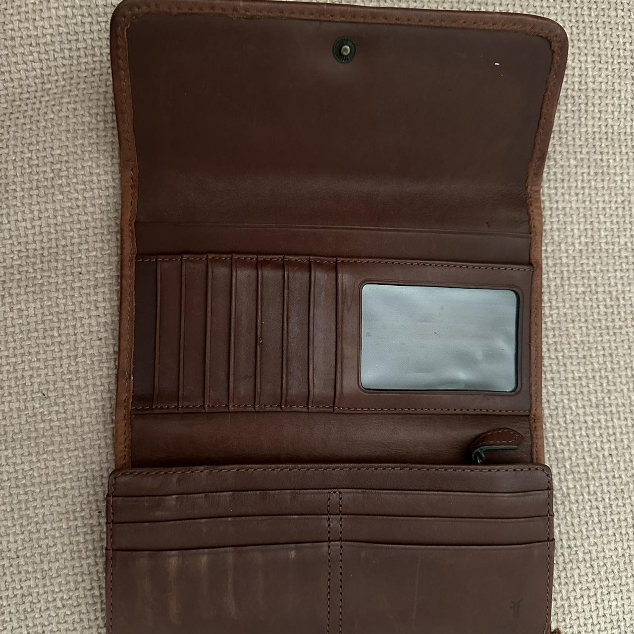 Vintage Frye wallet - Depop