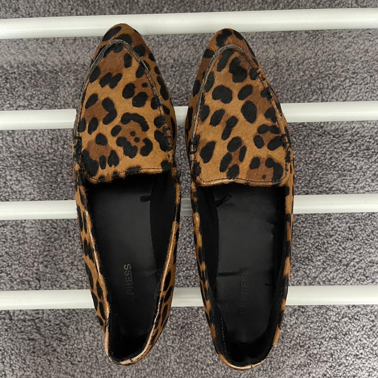 Express Women's Brown and Black Footwear | Depop