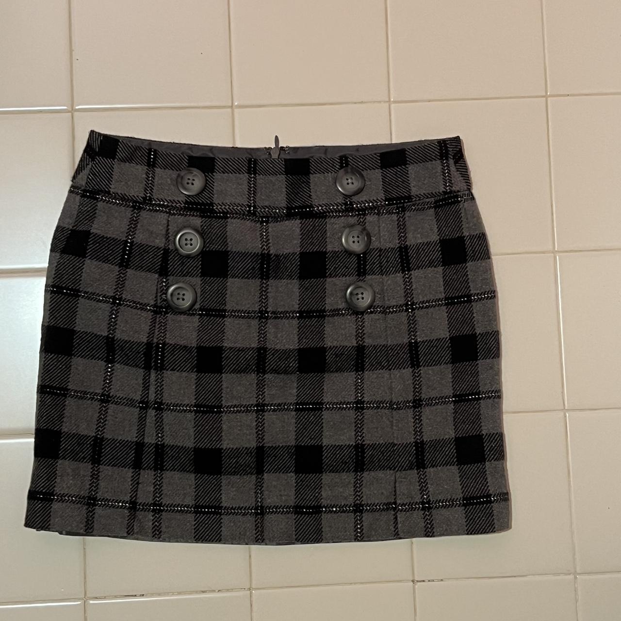 Gap plaid vintage skirt! Very business cute. Very... - Depop